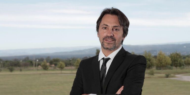 Pablo Rivarola: “Es inevitable incorporar la inteligencia artificial a ...